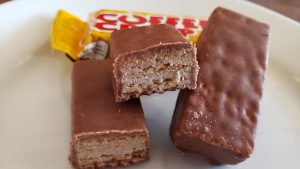 11 Canadian Chocolate Bars and Interesting Stories Behind Them