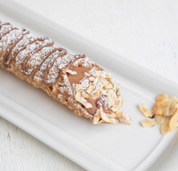 Italian Cannoli: Dessert Filled with Historical Traditions