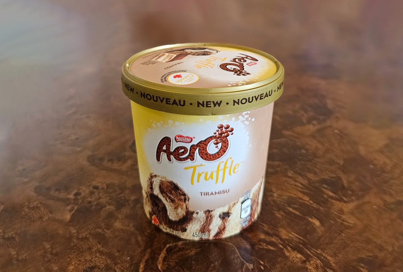 Learn about the iconic Aero chocolate bar flavours & variations!